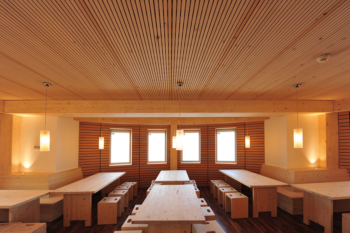 Inside Refuge du Goûter near Mont Blanc in the French Alps. | Home ...